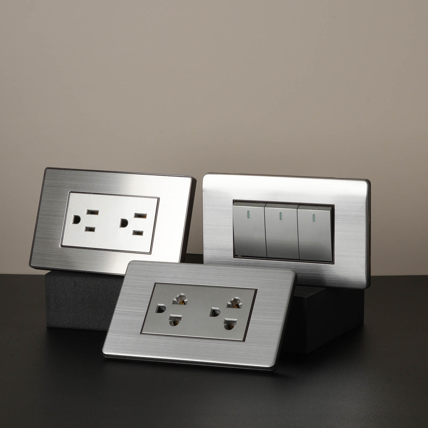 A Glimpse into the Evolution of Plug Sockets: A Comprehensive Overview ...
